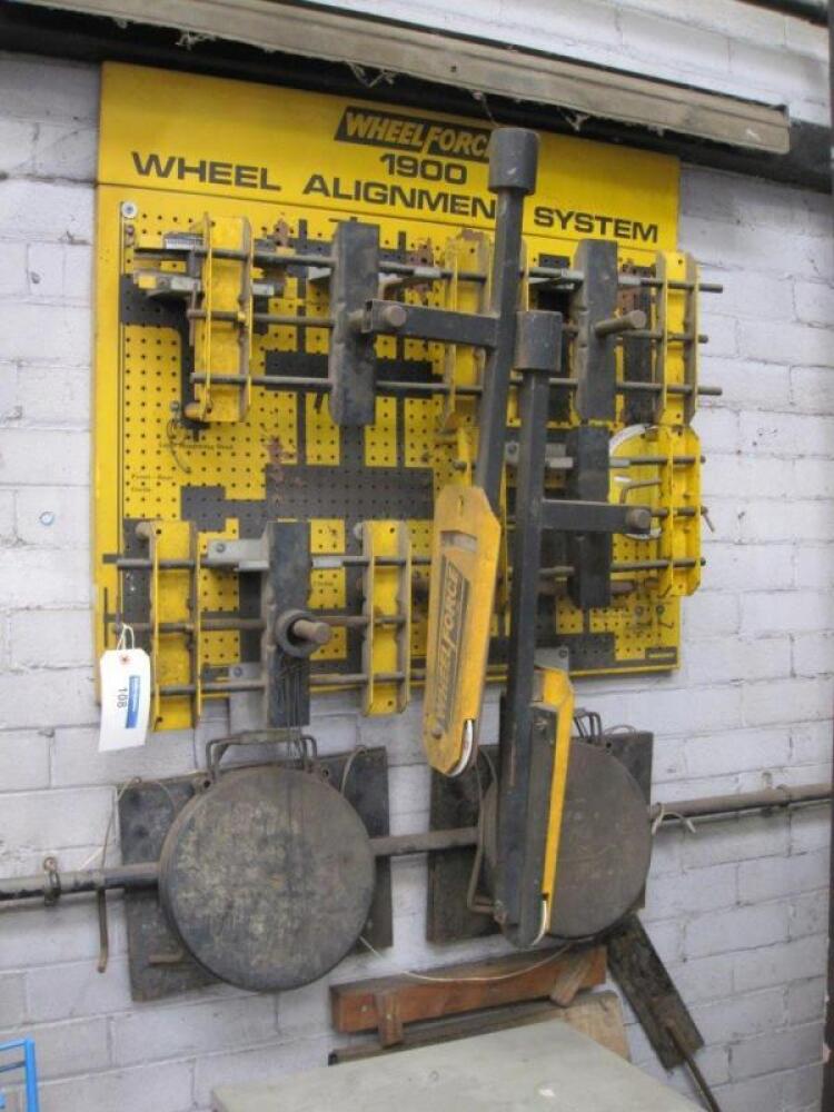 WHEEL FORCE 1900 Wheel Alignment System