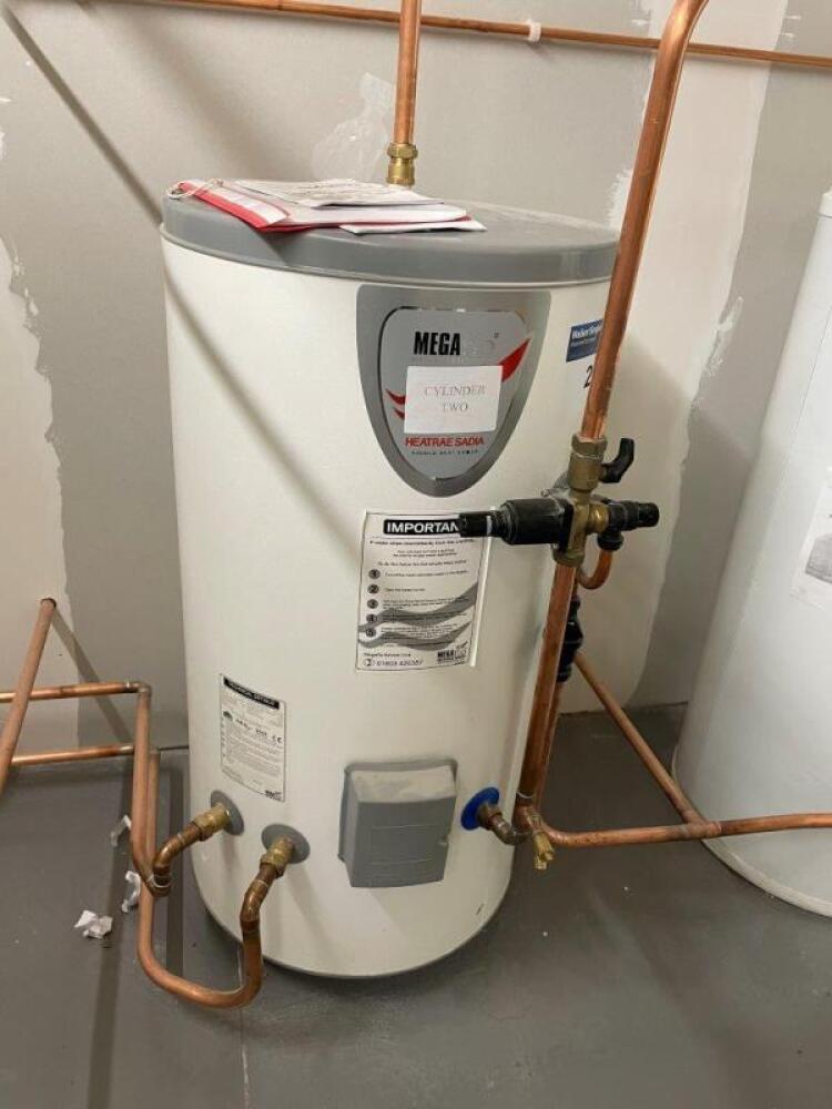 MEGAFLO High Efficiency Model CL125 Indirect 125 litre Hot Water ...