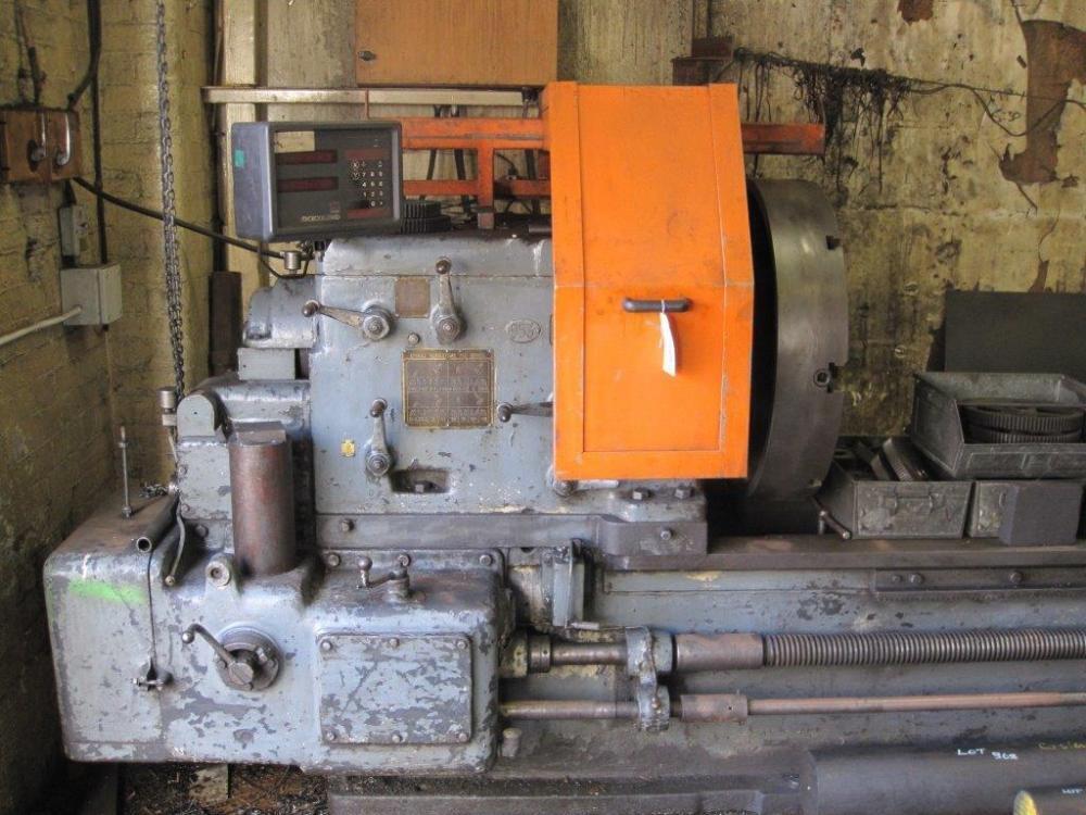 CRAVEN Long Bed Centre Lathe with Microwizard Digital Read Out ...