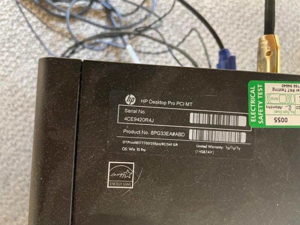HP Desktop Pro PCI MT Core i7 7th Gen Desktop Computer with 1 x LG ...