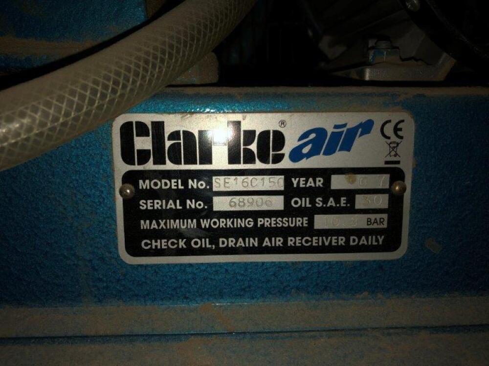 CLARKE AIR Model SE16C150 Two Stage Compressor on 150 litres Air ...