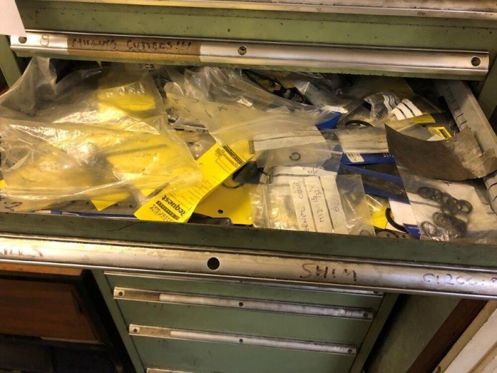 Contents to LISTA 12 Multi-Compartment Drawer Unit to include Milling ...