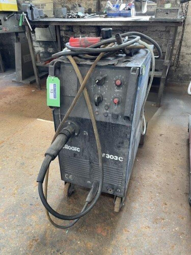 OERLIKON CITOARC M303C Mig Welder to include Torch and Earthing Clamp ...