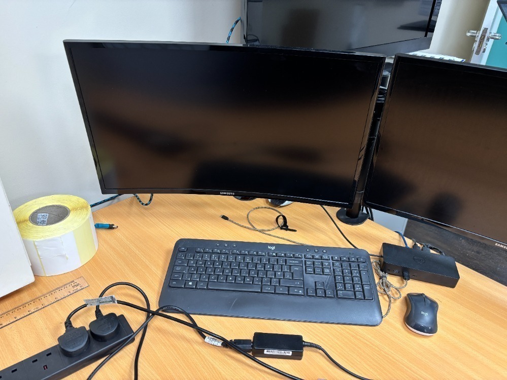 2 x SAMSUNG Model C27F398FWR 27'' Desk Mounted Curved Monitors