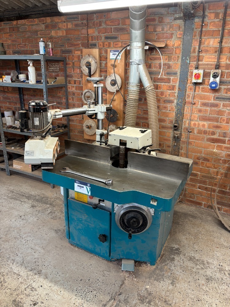 WADKIN BEM 4 Speed Spindle Moulder with STEFF 2034 Power Feed Unit