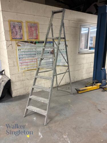 Aluminium Single Sided 7 Tread Step Ladder