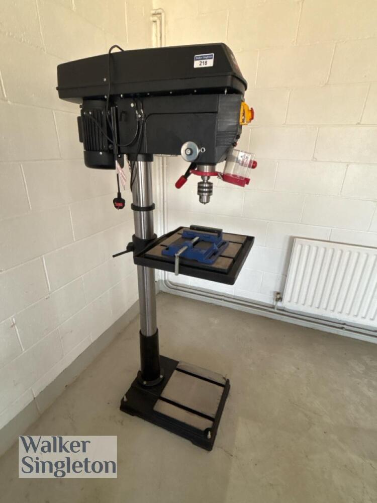 CLARKE Model: CDP502F Floor Standing Pillar Drill with Machine Vice