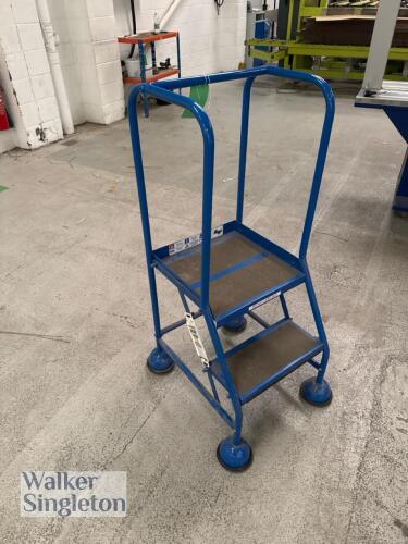 Two2 Tread Mobile Working Platform Steps