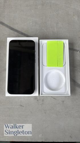 APPLE iPhone 13; 128GB