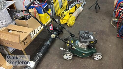 WEBB Model WER410SP 2.5Kw 32cc Petrol Driven Lawnmower; Cutting Width 410mm