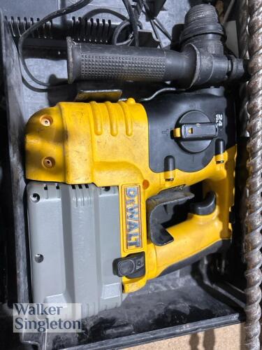 DEWALT Rotary Hammer Drill, Model: DC224
