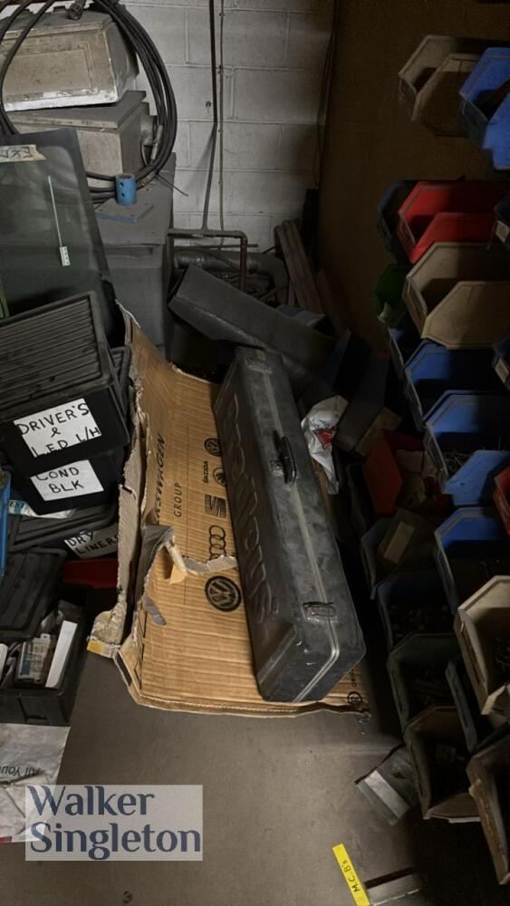 Large Quantity of Various Vehicle/Electrical Consumables