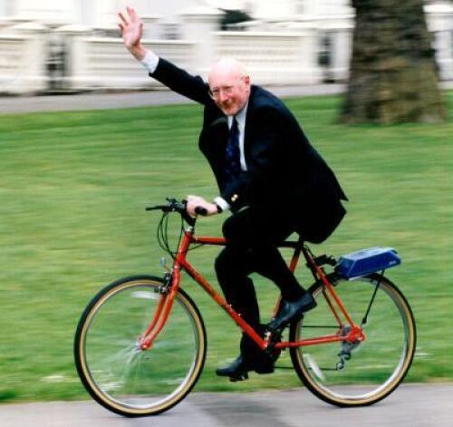Your Chance to Own a Piece of Electric Bike Heritage - a Sinclair Zeta ...